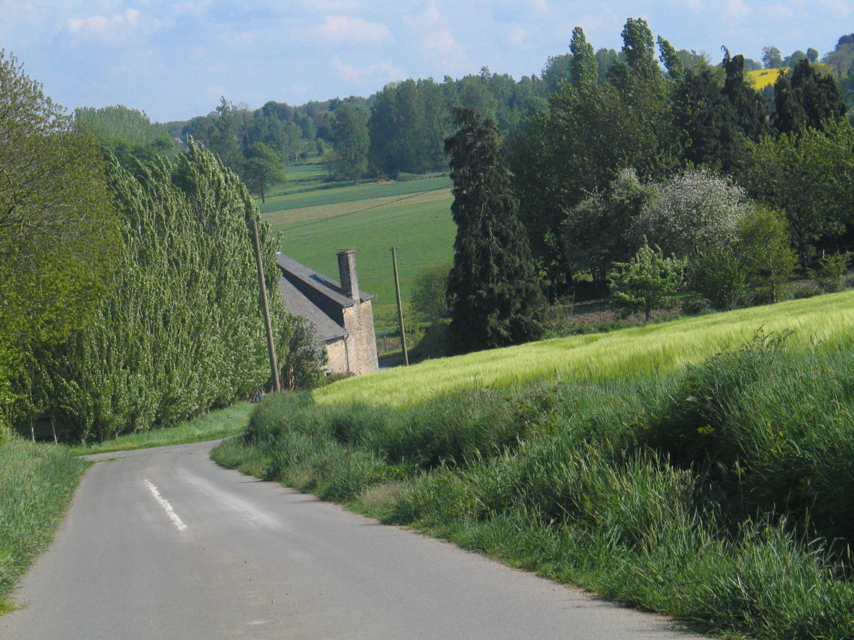 The Fields of Normandy – Light Of France Tours