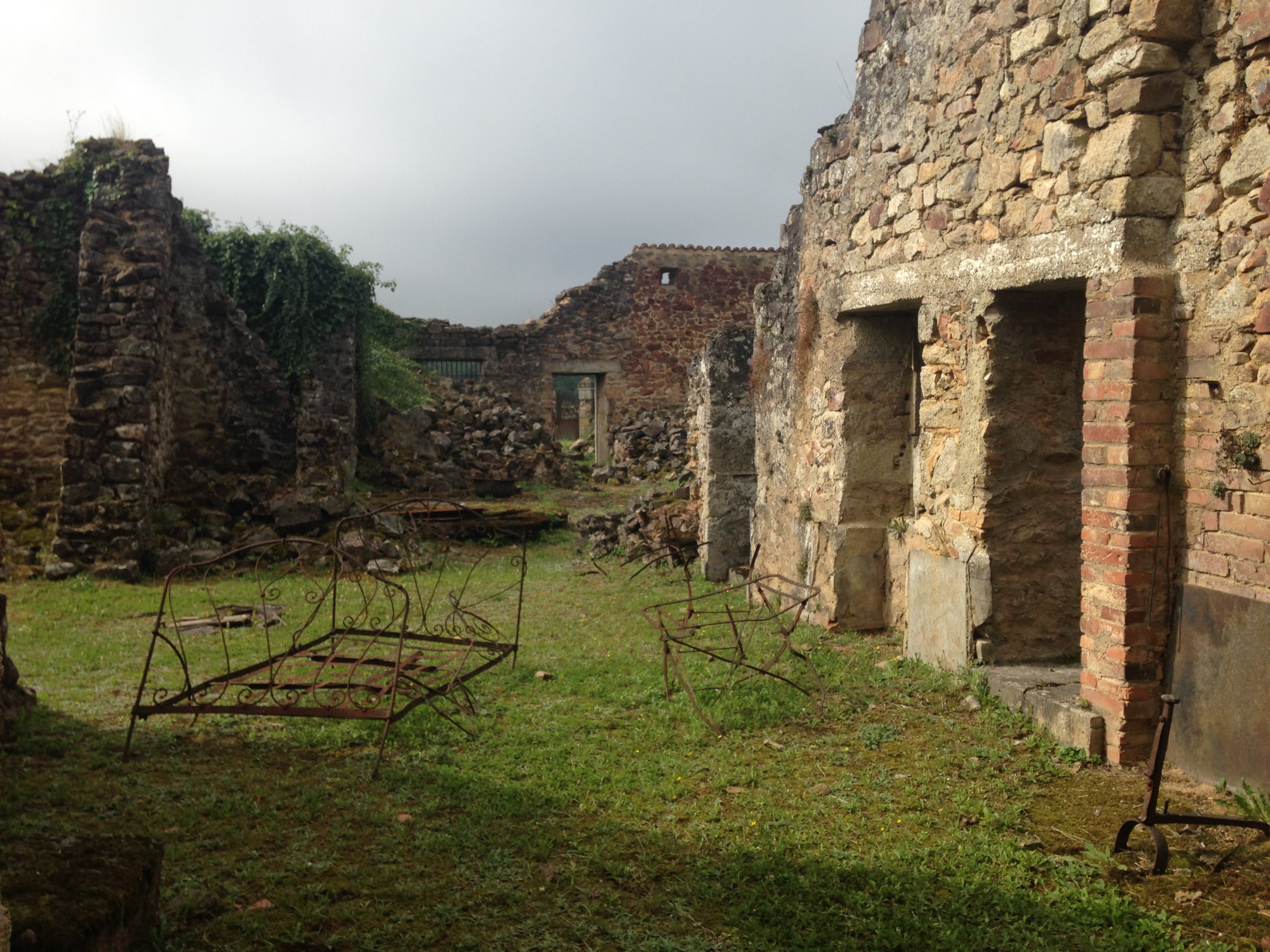 Iconic Oradour-sur-Glane – Light Of France Tours