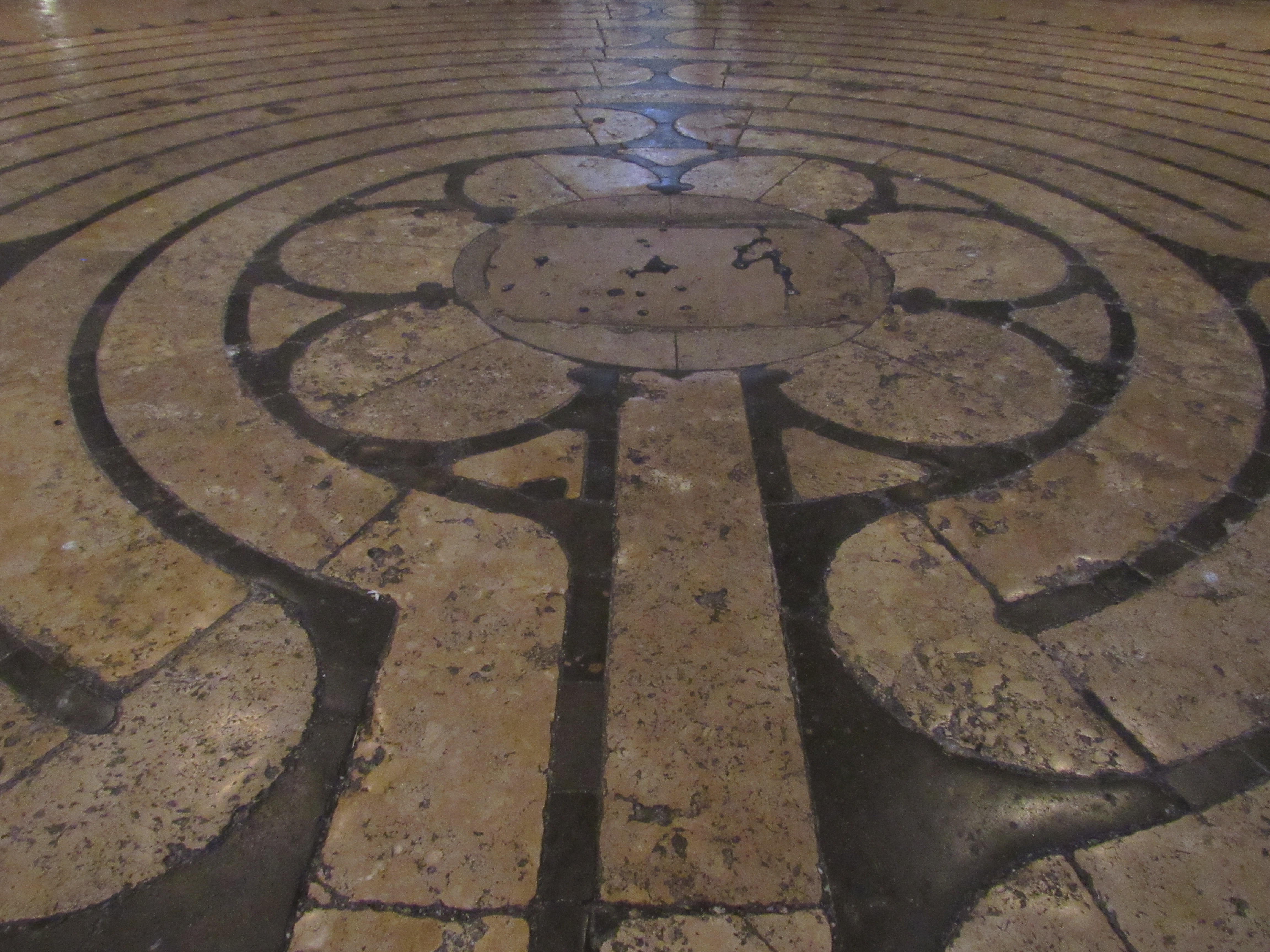 Labyrinth of Chartres | Light Of France Tours